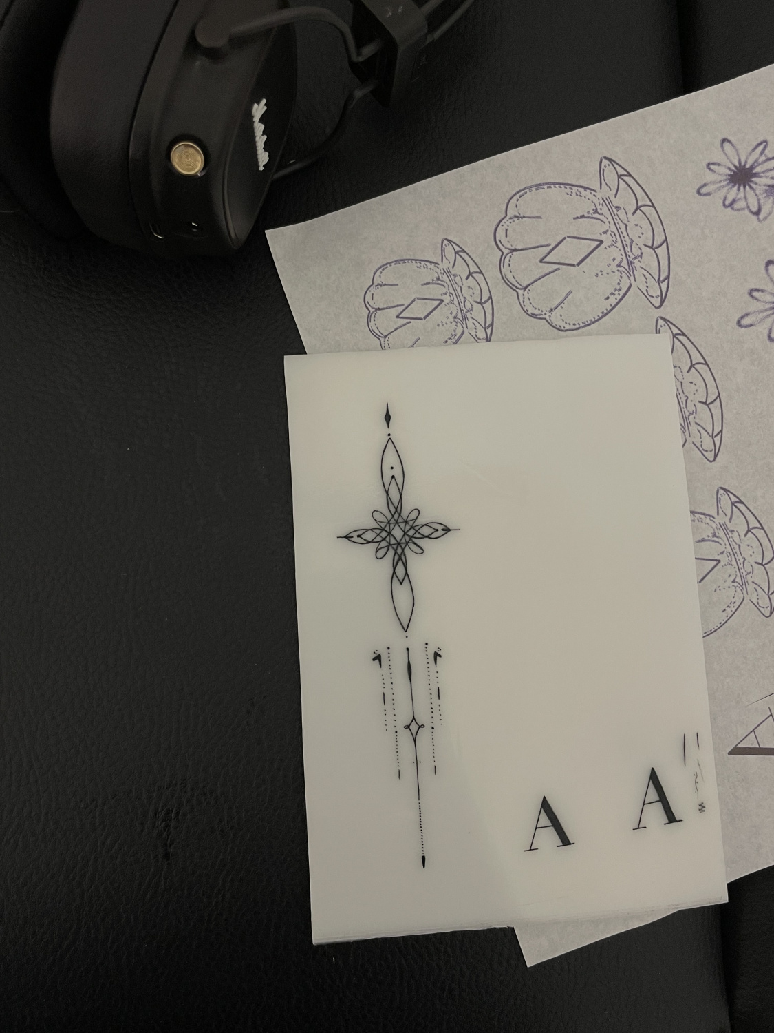 Artista del tatuaje Kandaurova Maria Serbia | iNKPPL