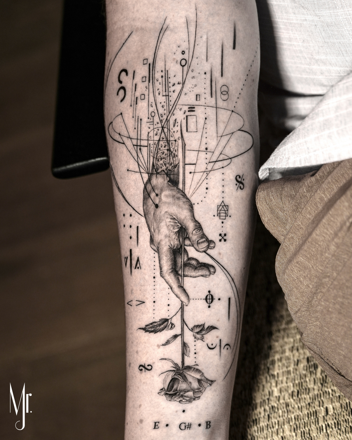 Tattoo artist Mr. J Fineline | Munich | Germany | iNKPPL